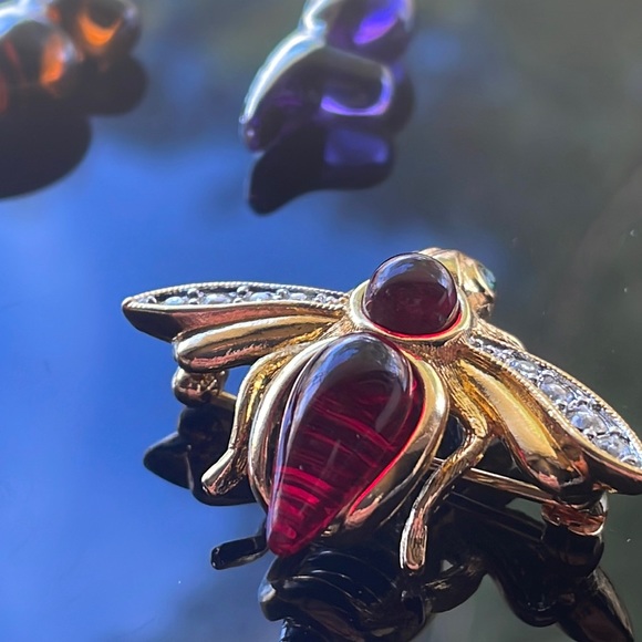 Joan Rivers | Jewelry | Joan Rivers Interchangeable Bee Brooch | Poshmark